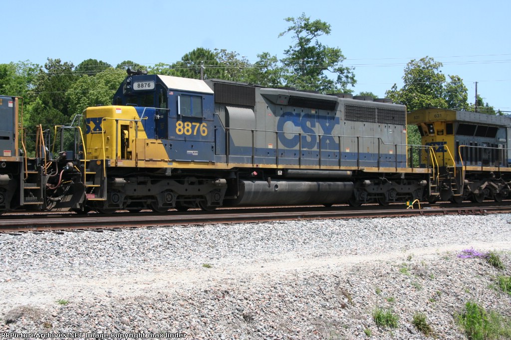 CSX 8876